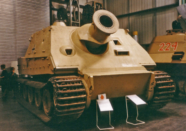 Tanques y Blindados: Sturmtiger