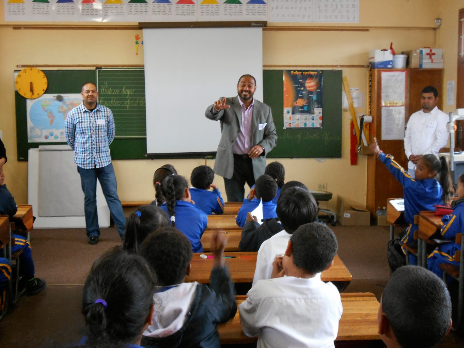 READ to RISE: Visit to Mitchells Plain Primary School No. 1... 31 ...
