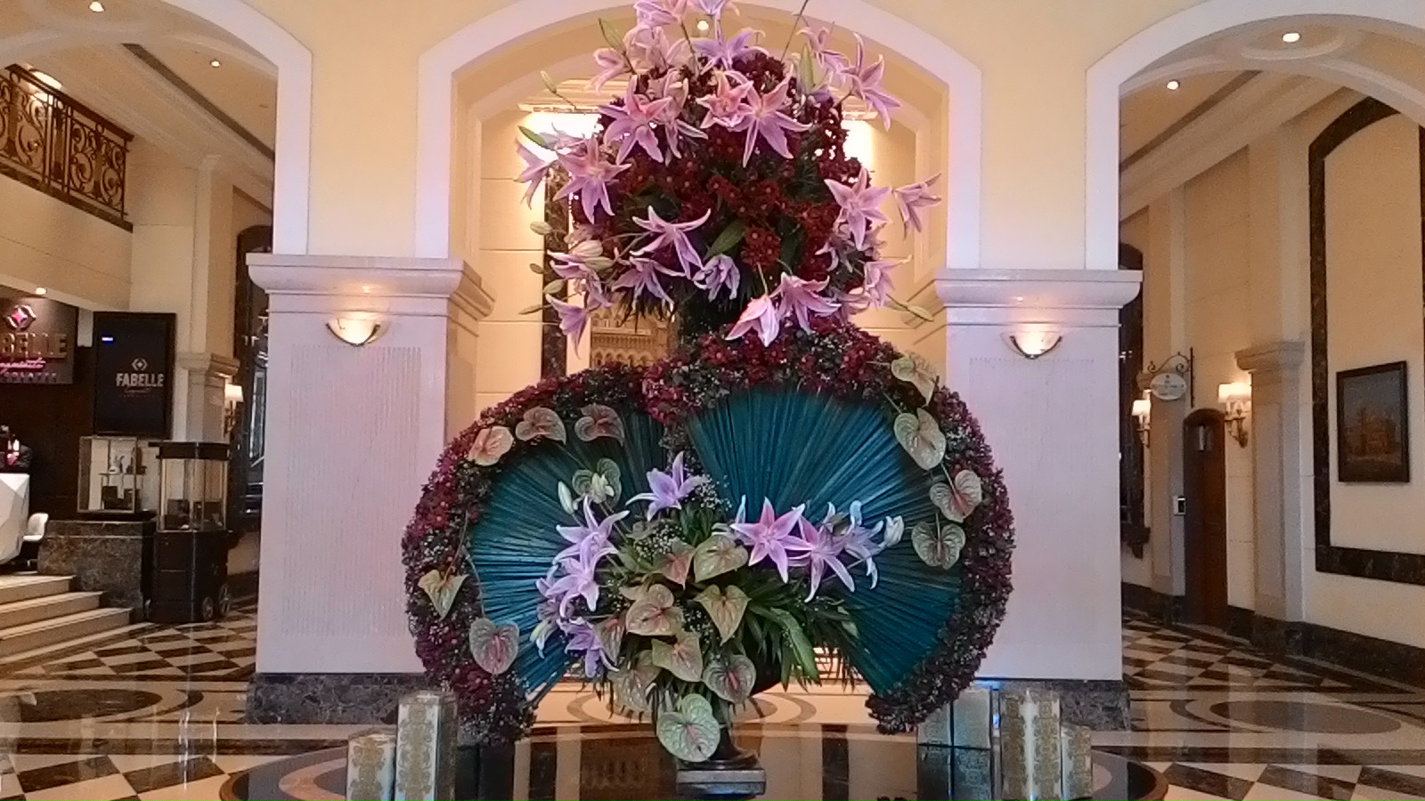 SPIRIT OF MUMBAI: Oriflame Brand Ambassador Kalki heralds Beautiful Change