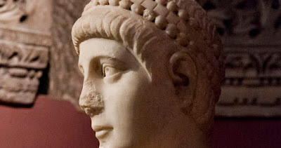 Gloria Romanorum: "Noble in person and excellent in royal manners ...