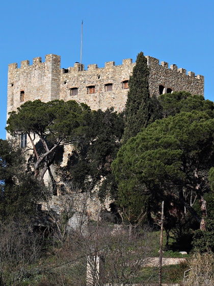 Mundos propios: LLEGENDES DEL CASTELL DE LA ROCA DEL VALLÈS