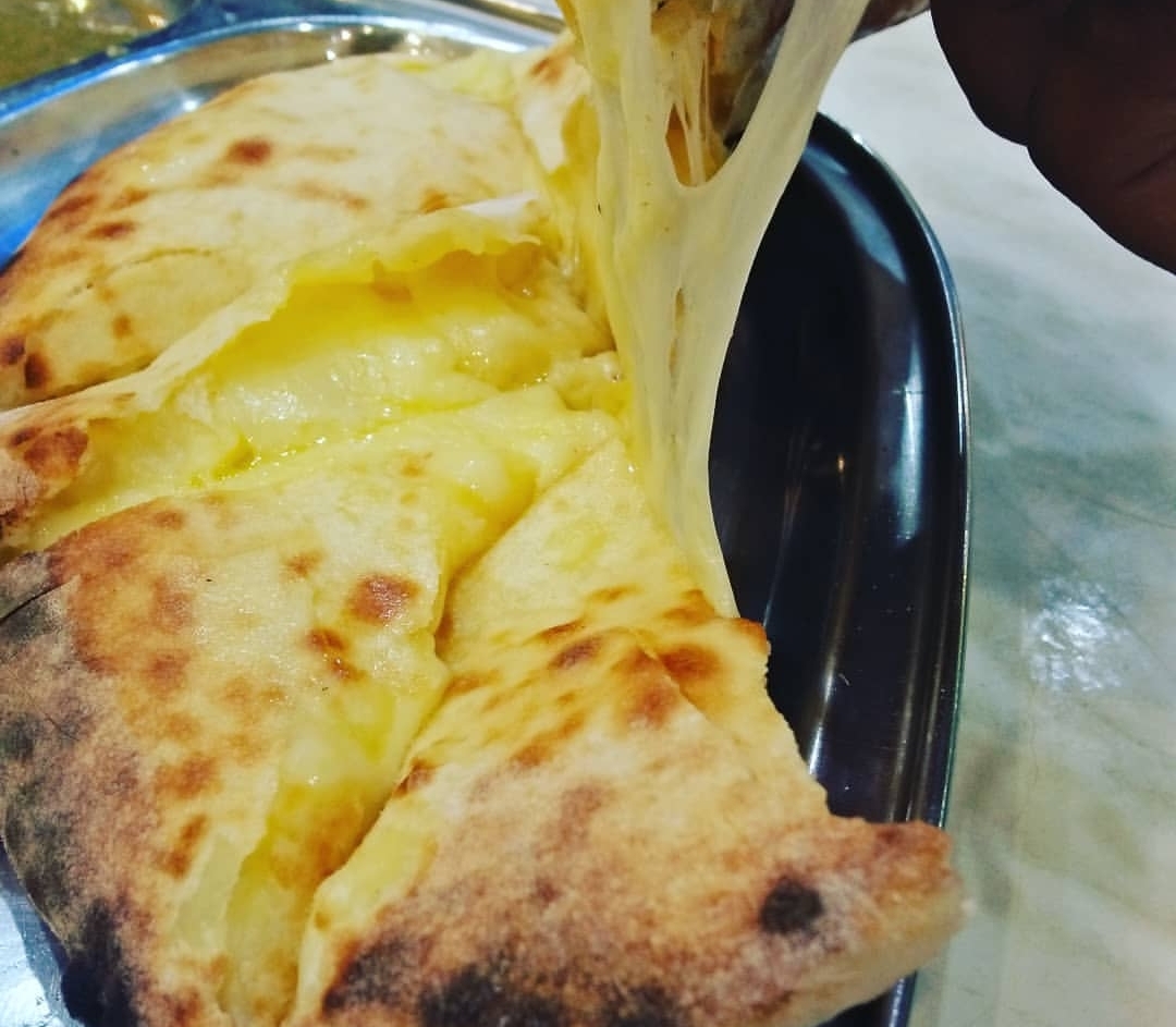 HIDUP BERDIKARI: ROTI NAN CHEESE