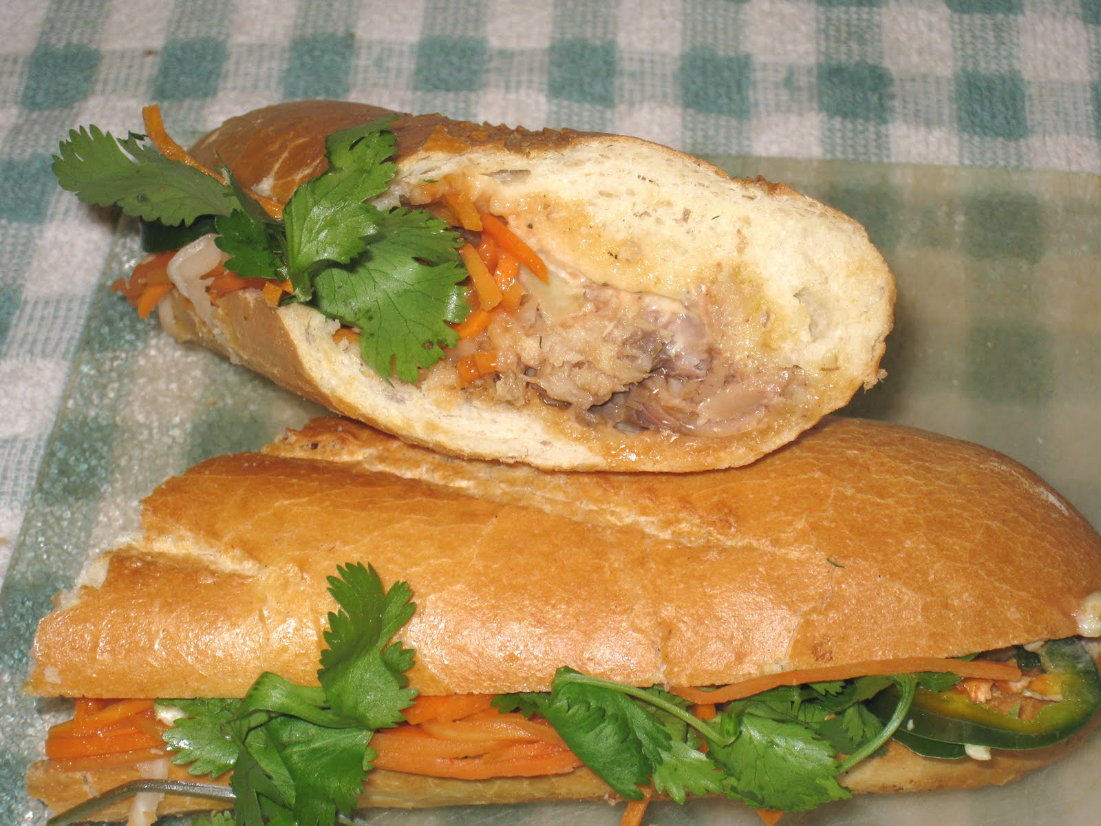 Cooking without a Net: Sardine Banh Mi from Bun Mi Express