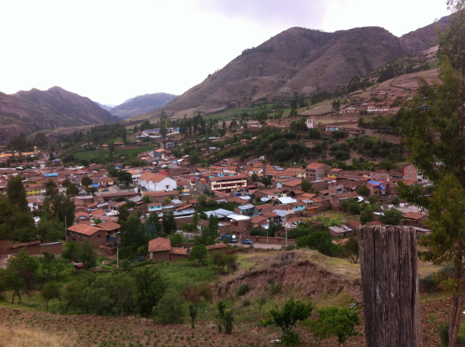 guia Cusco Peru: Visitando el Distrito de Paruro y el Pueblo de Omacha ...