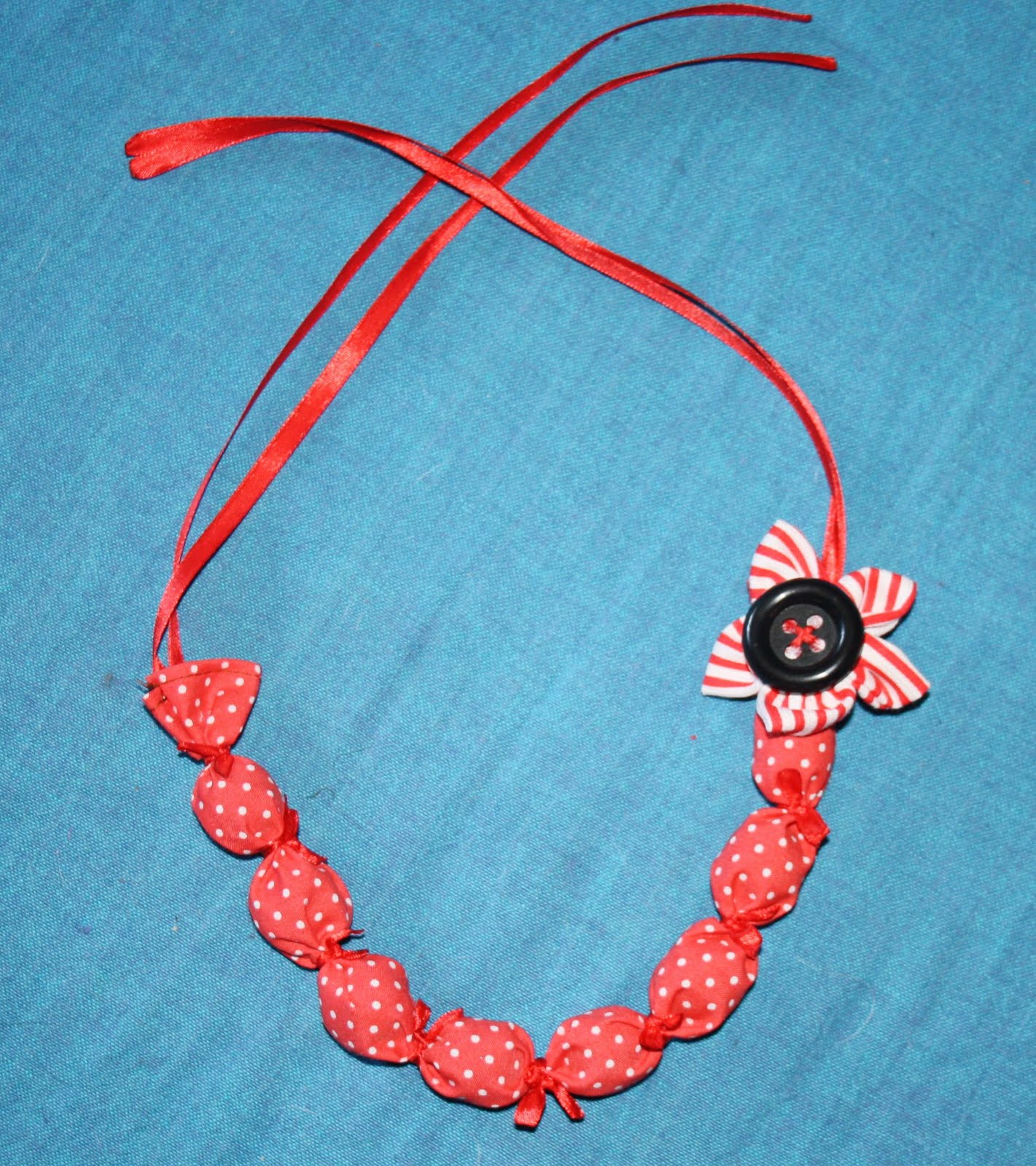 Jelowla!: Collares de tela