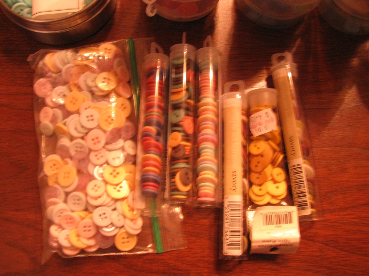 The Crooked Stamper: Buttons, Buttons Everywhere