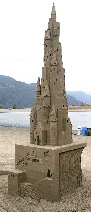 Amazing sand castles creations - awesome contest