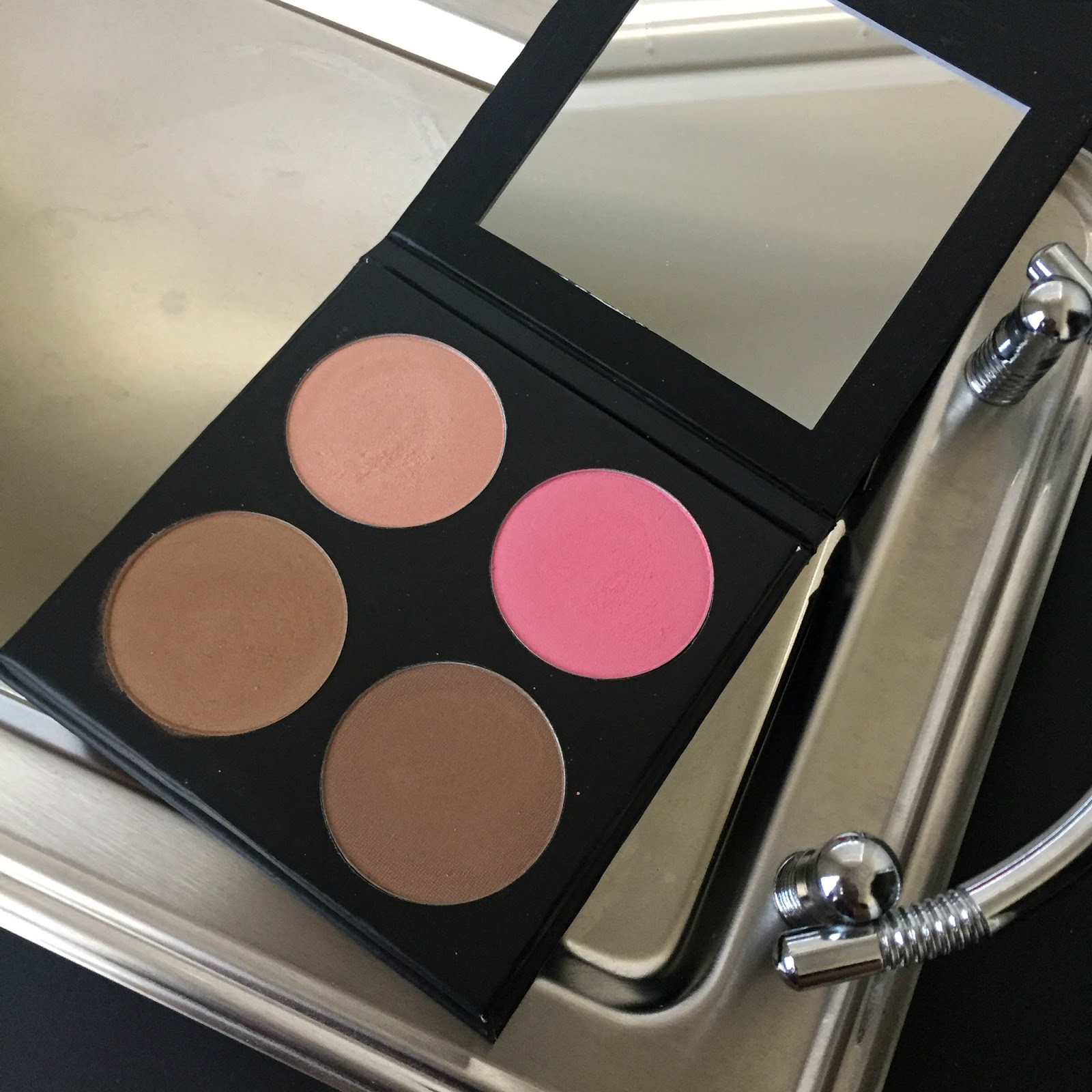 Cocoa & Contour: Kat Von D Shade Light, Lorac Pro Contour, Too Faced ...