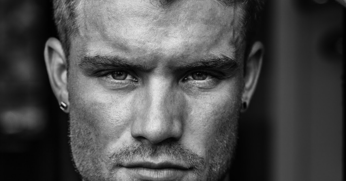 TOM SAINT CLAIR: Model GREGORY BRODARD