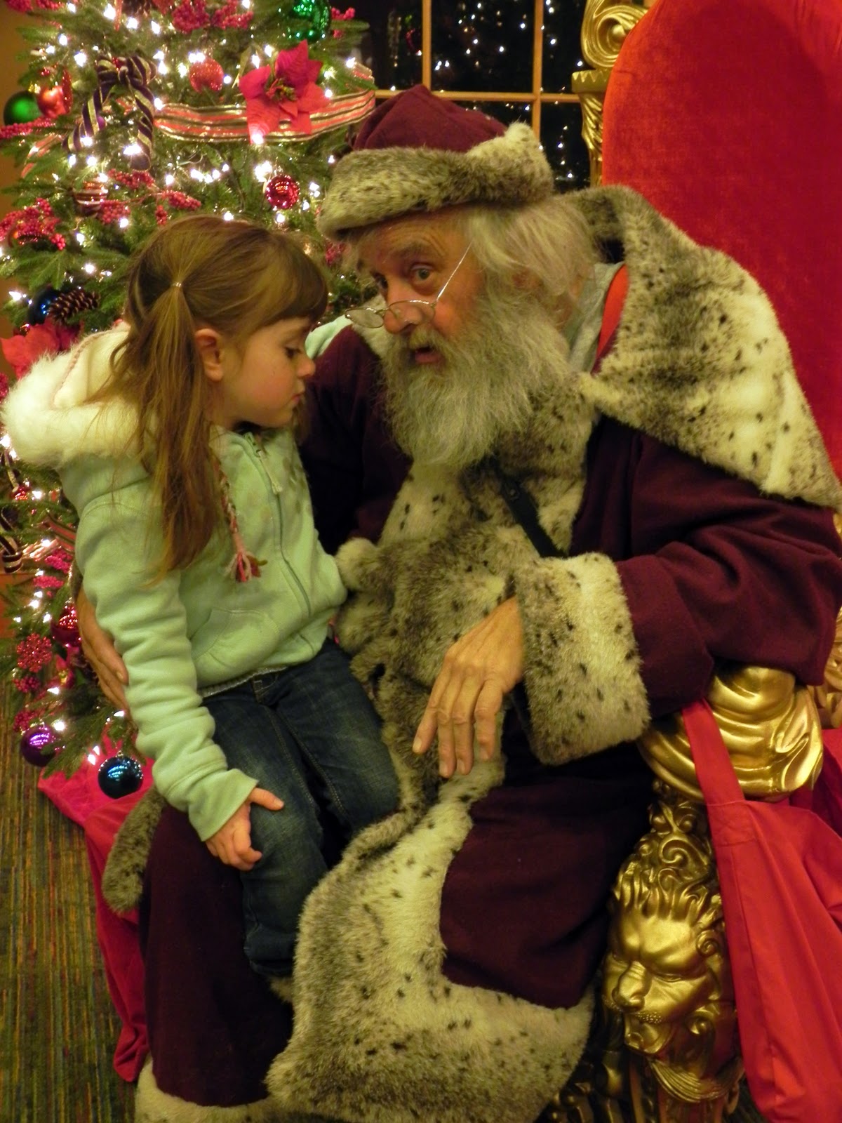 Who Does These Things?: Christmas Chain