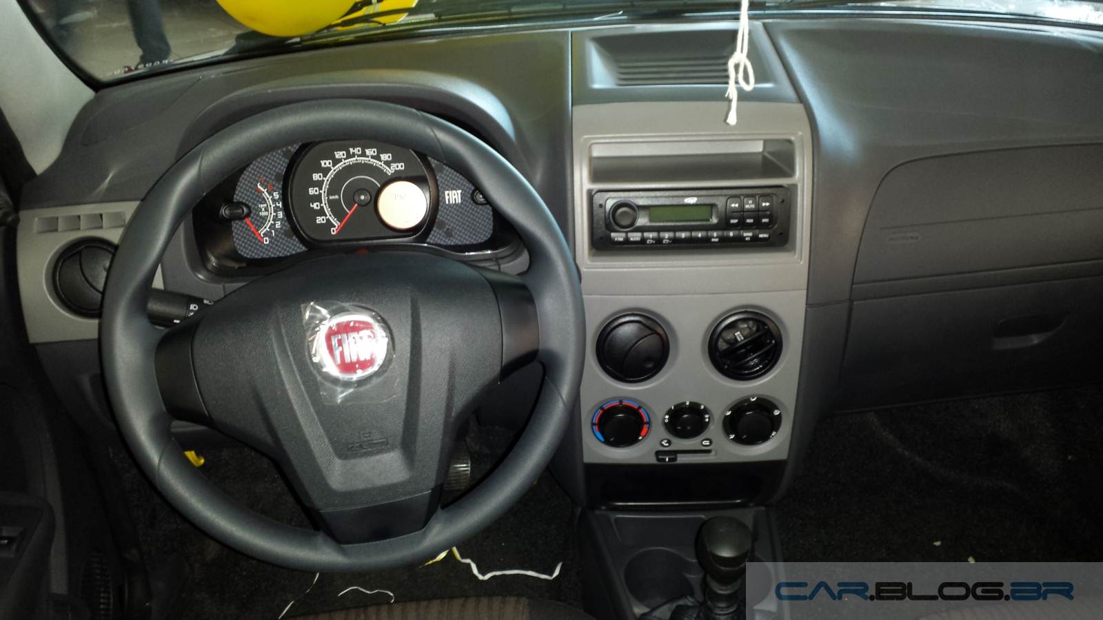 Novo Fiat Palio Fire Way: fotos e vídeo da versão básica