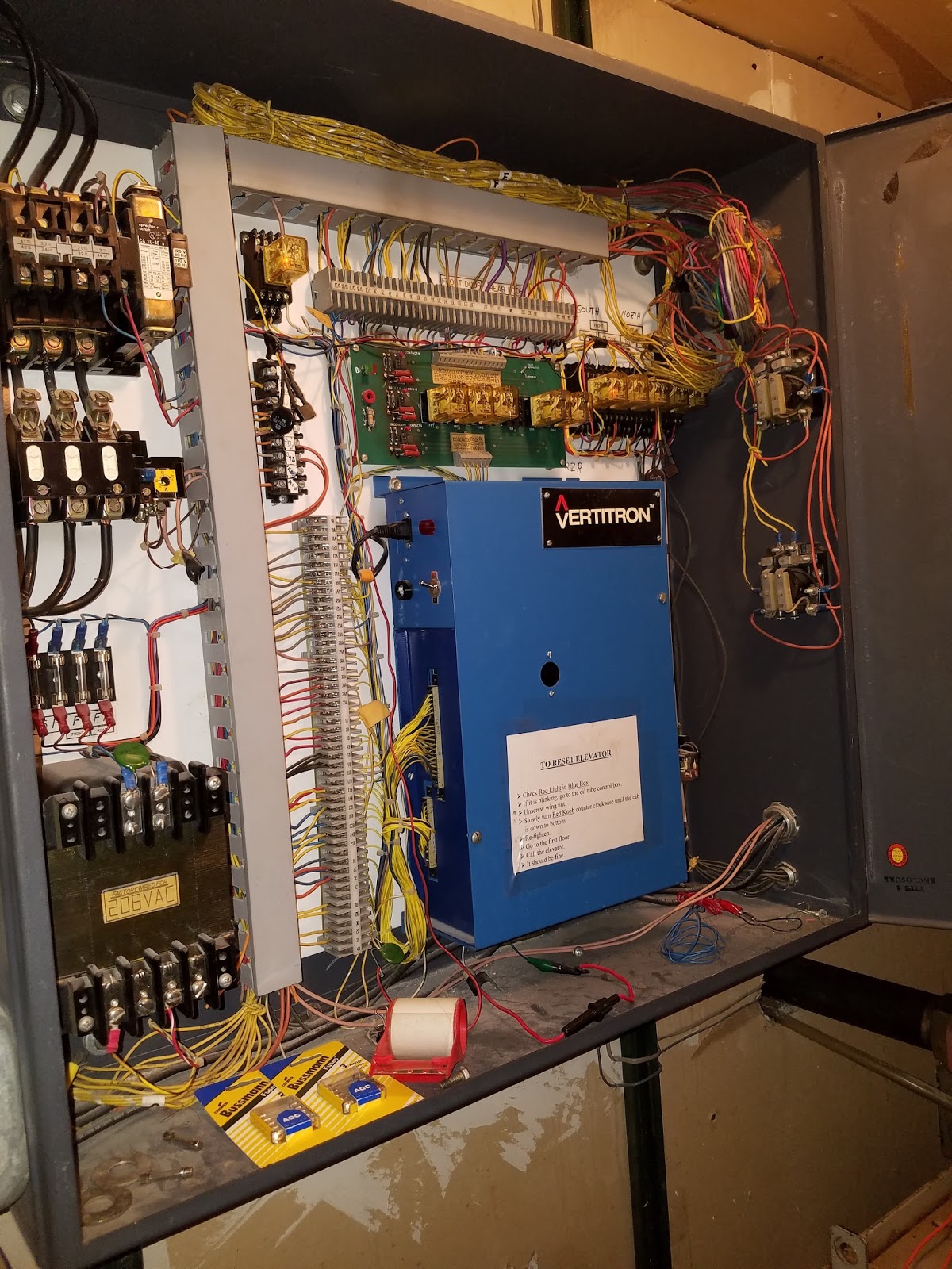 Chicago Elevator Maintenance - Colley Elevator: Old elevator ...