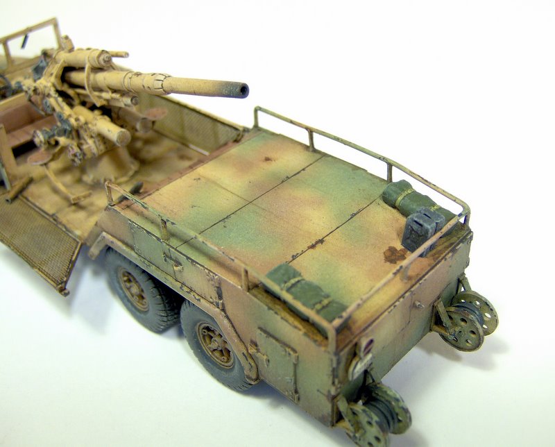 Gulumik Military Models: NAG 900L + Flak 18 1/72 - more photos details