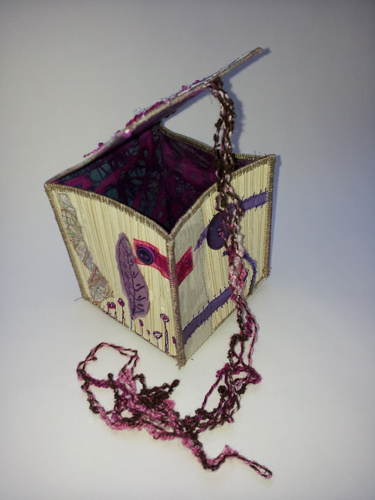 H-anne-Made: Collage Boxes workshop