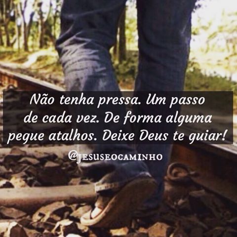 Reflexões Diárias: Não se desviem / Do not deviate from