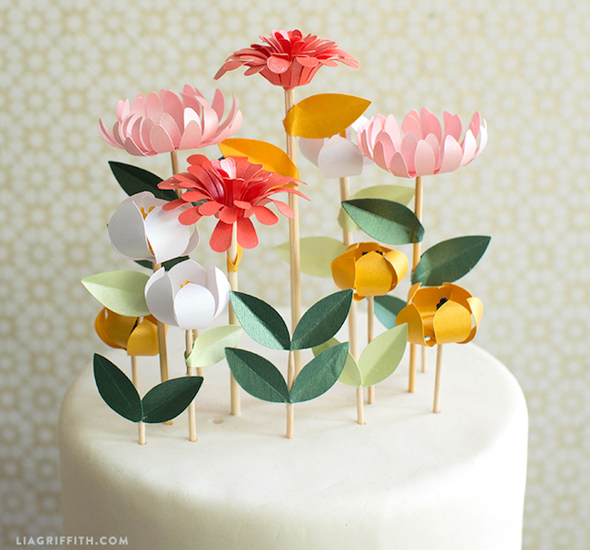 Friday Faves Vol. 8 | Neon Rattail