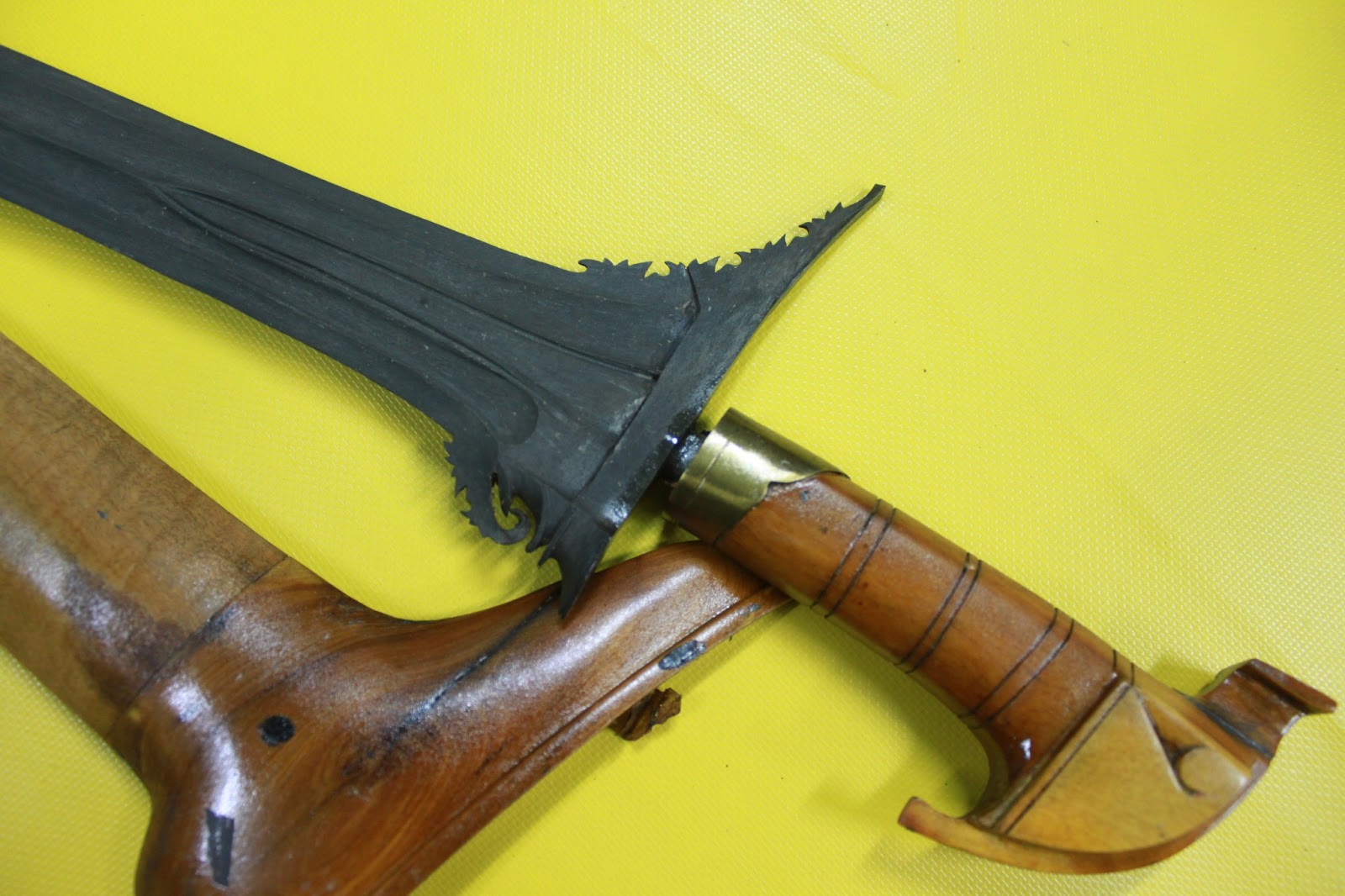 JAK OTHMAN BLADETECH BROTHERHOOD : WARISAN BLADE SHOP