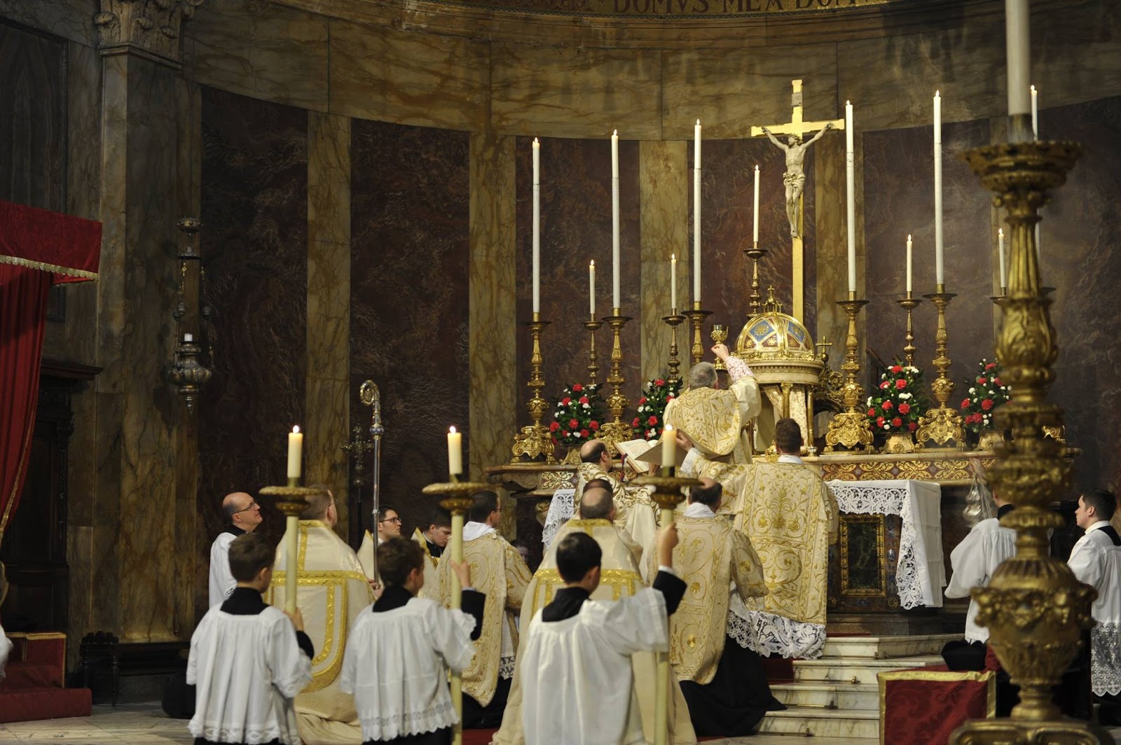 Latin Mass Society: Birmingham: Photos of Pontifical High Mass with the ...