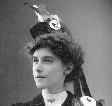 Rhyl Life: VIOLET CHARLESWORTH