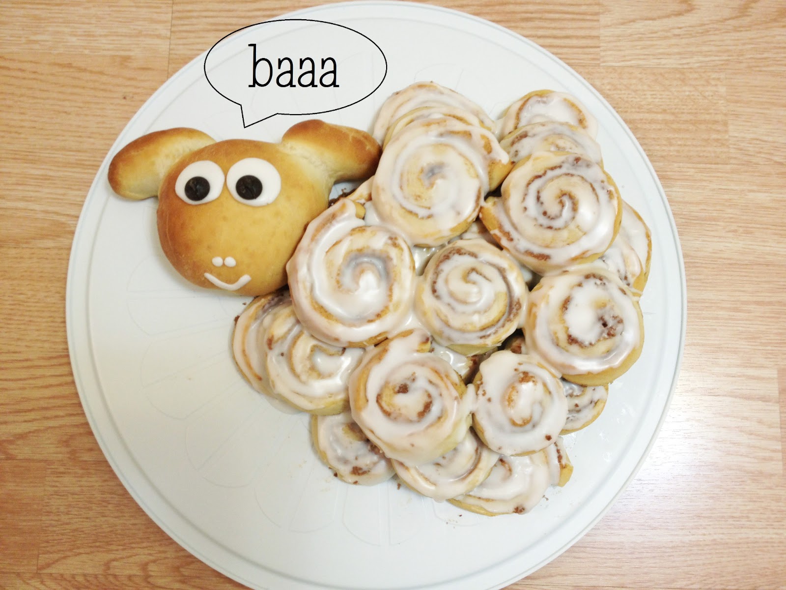 The Almost Perfectionist: Cinnamon Roll Sheep