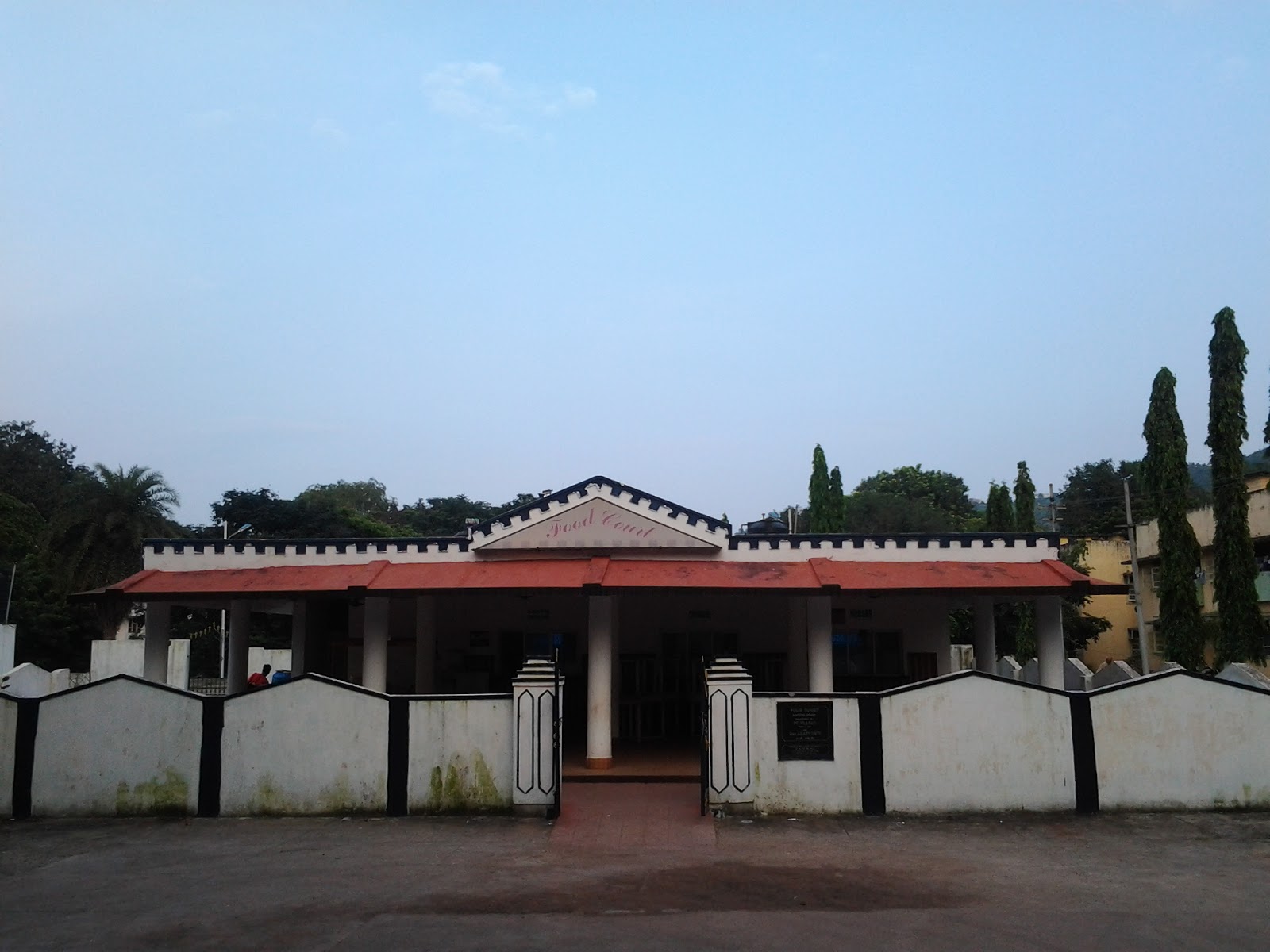 NaUsEnAbAuGh vs NavYnAgaR: April 2013