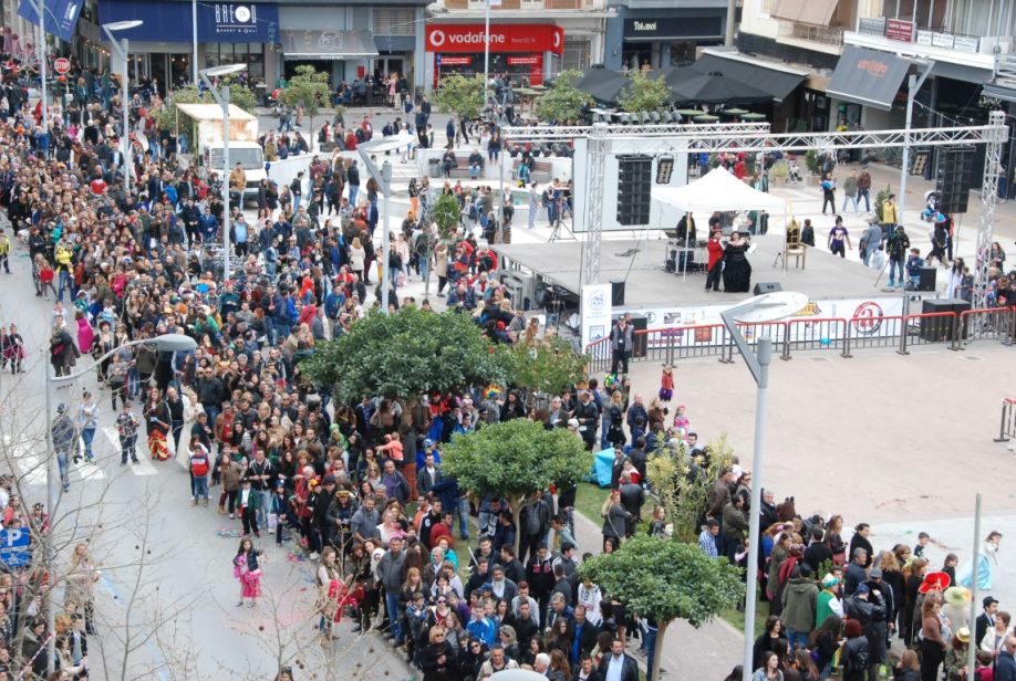 ΑΡΕΚΤΕΣ ΕΛΛΕΙΨΕΙΣ ΚΑΙ ΦΤΩΧΕΙΑ ΣΤΟ ΚΑΛΑΜΑΤΙΑΝΟ ΚΑΡΝΑΒΑΛΙ - kalamatanews ...