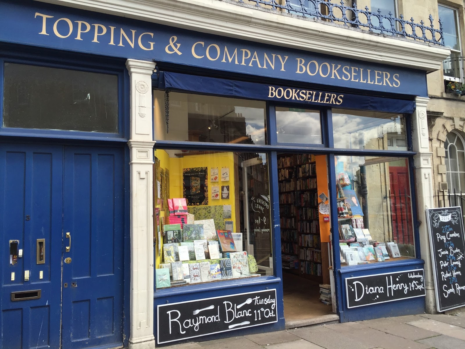 The bookshop around the corner: Time for tea