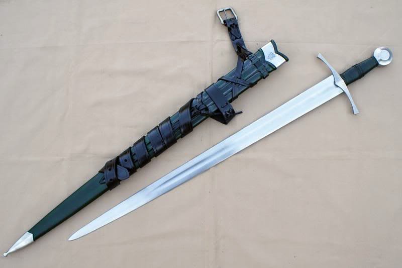 Daves Blades: Custom Albion Knight Sword
