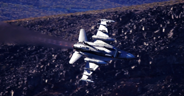 Military and Commercial Technology: USAF F-16 Service Life Extension ...