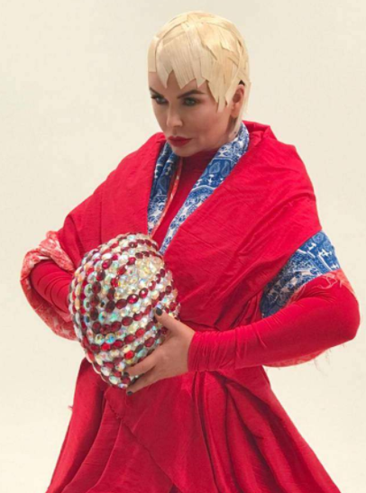 Charming Assia Akhat has changed beyond recognition