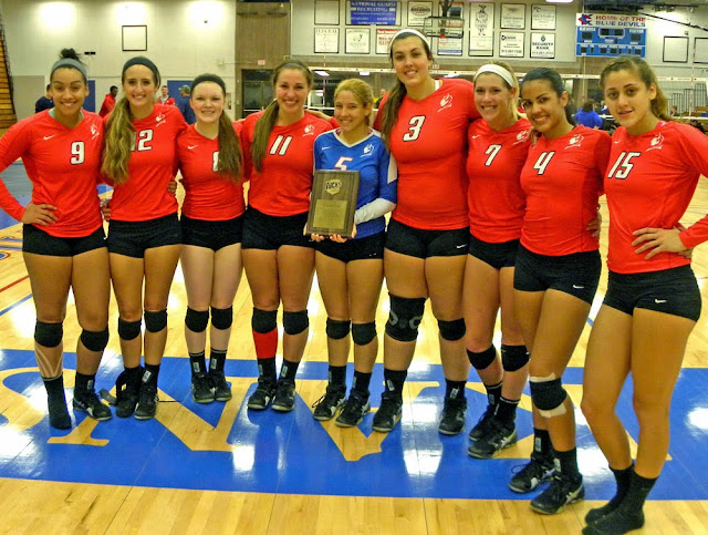 Kansas City Kansan: KCKCC Volleyball 'family" off to nationals