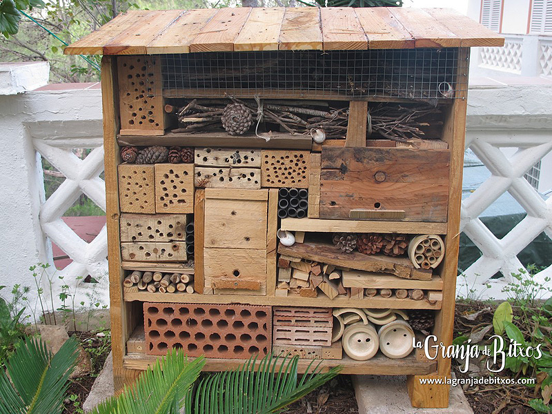 El Herrerillo: Hoteles de insectos