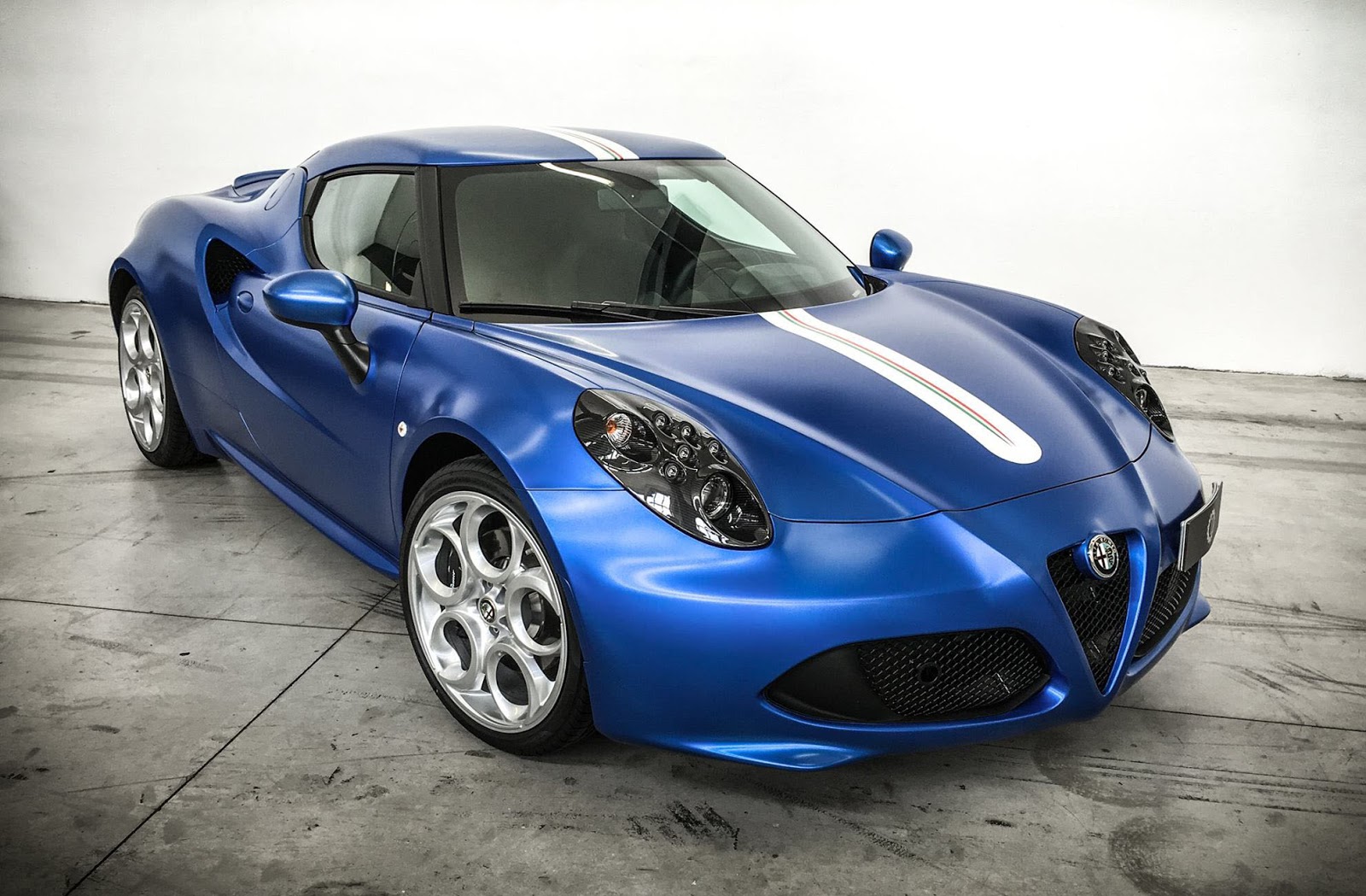 new colors for 2017--PIC?? | Alfa Romeo 4C Forums