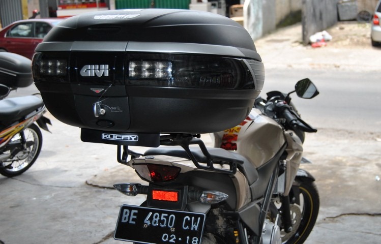 Braket Box Kucay untuk New Vixion Lightning | Yamaha Vixion Club Jembrana