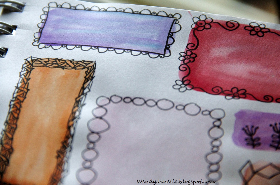 Living Creatively: Doodle Frames