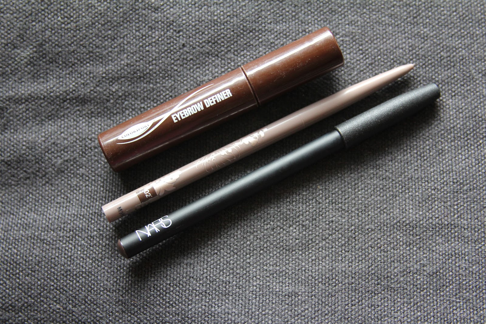 Inside The Wonder Box: Eyebrows!