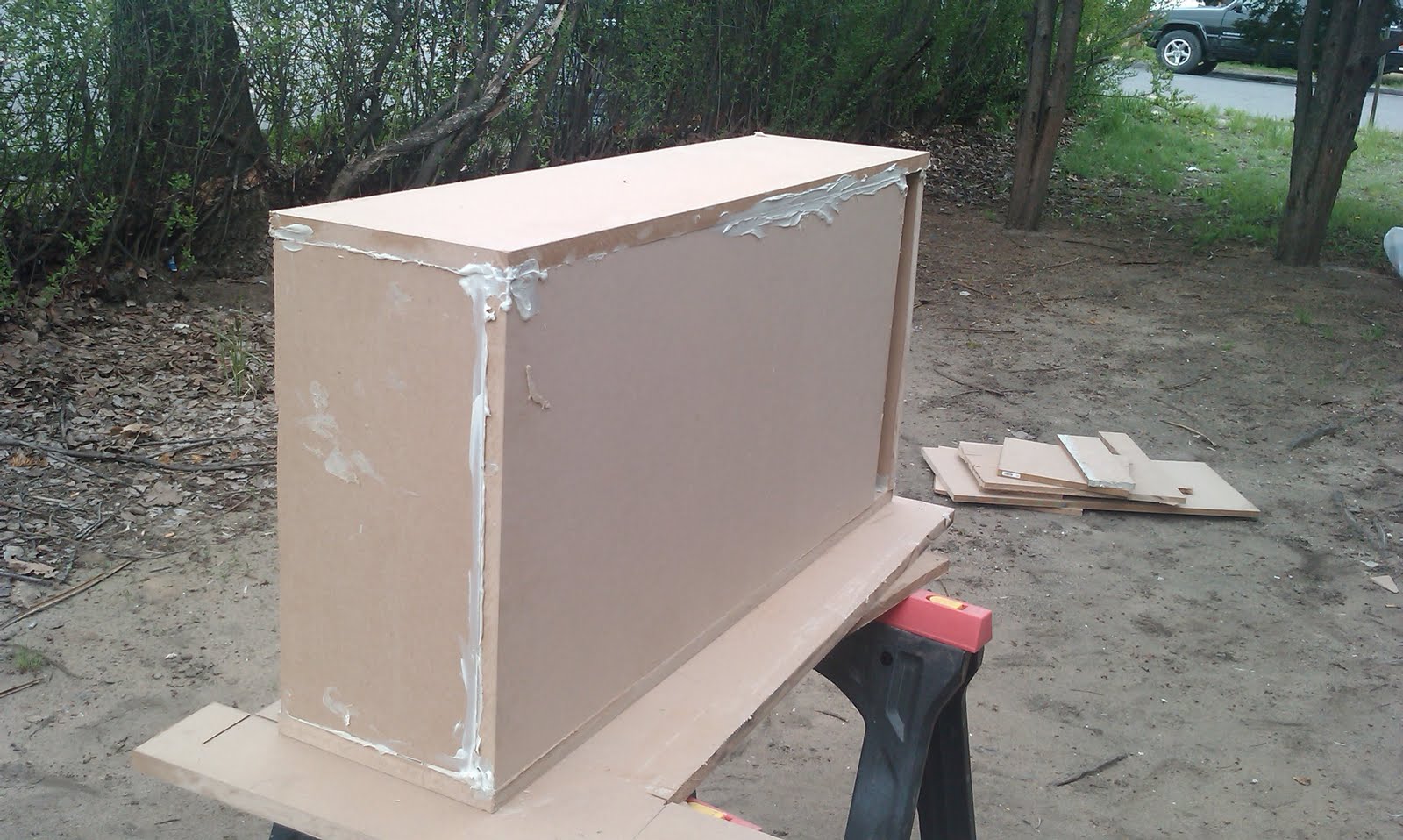 '99 Mazda Miata: Dual Subwoofer Box