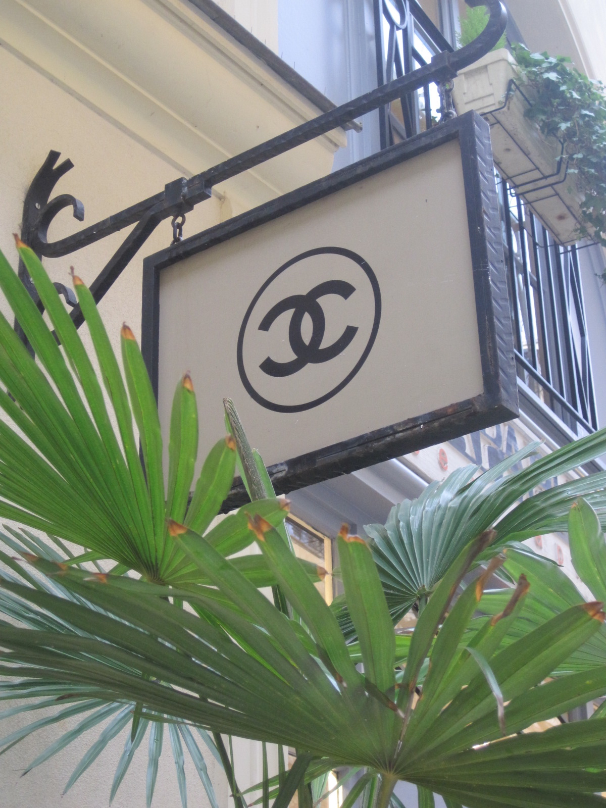Chanel Walking Tour