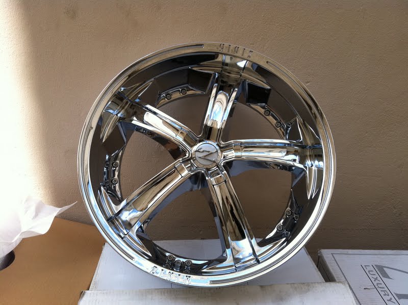MDK Rodas (MDK Wheels): Aro 20" ZINIK RISSO 5x100/114 Cromada - na caixa
