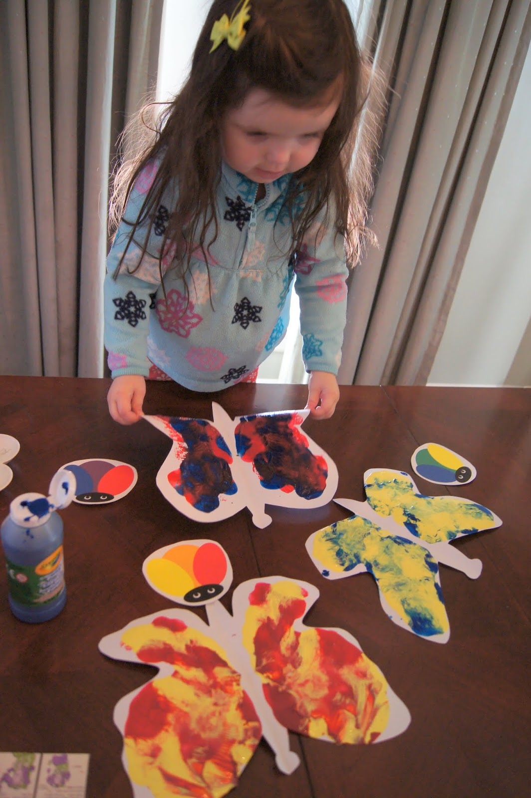 colour-mixing-activities-colour-learning-package-including-colour-bugs