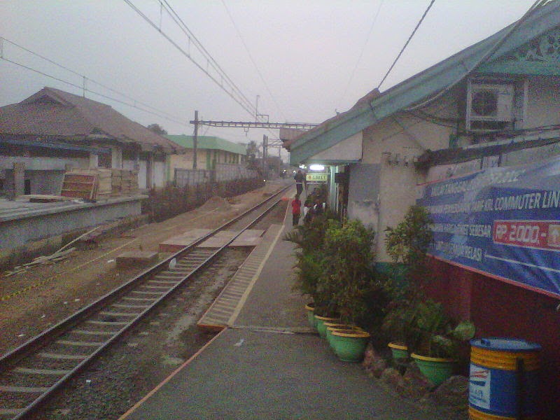 Stasiun Kalideres - Kereta Api Online