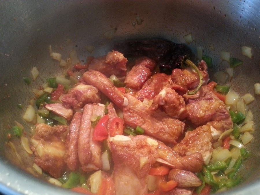 PAPAS CON COSTILLAS ADOBADAS | Cocina