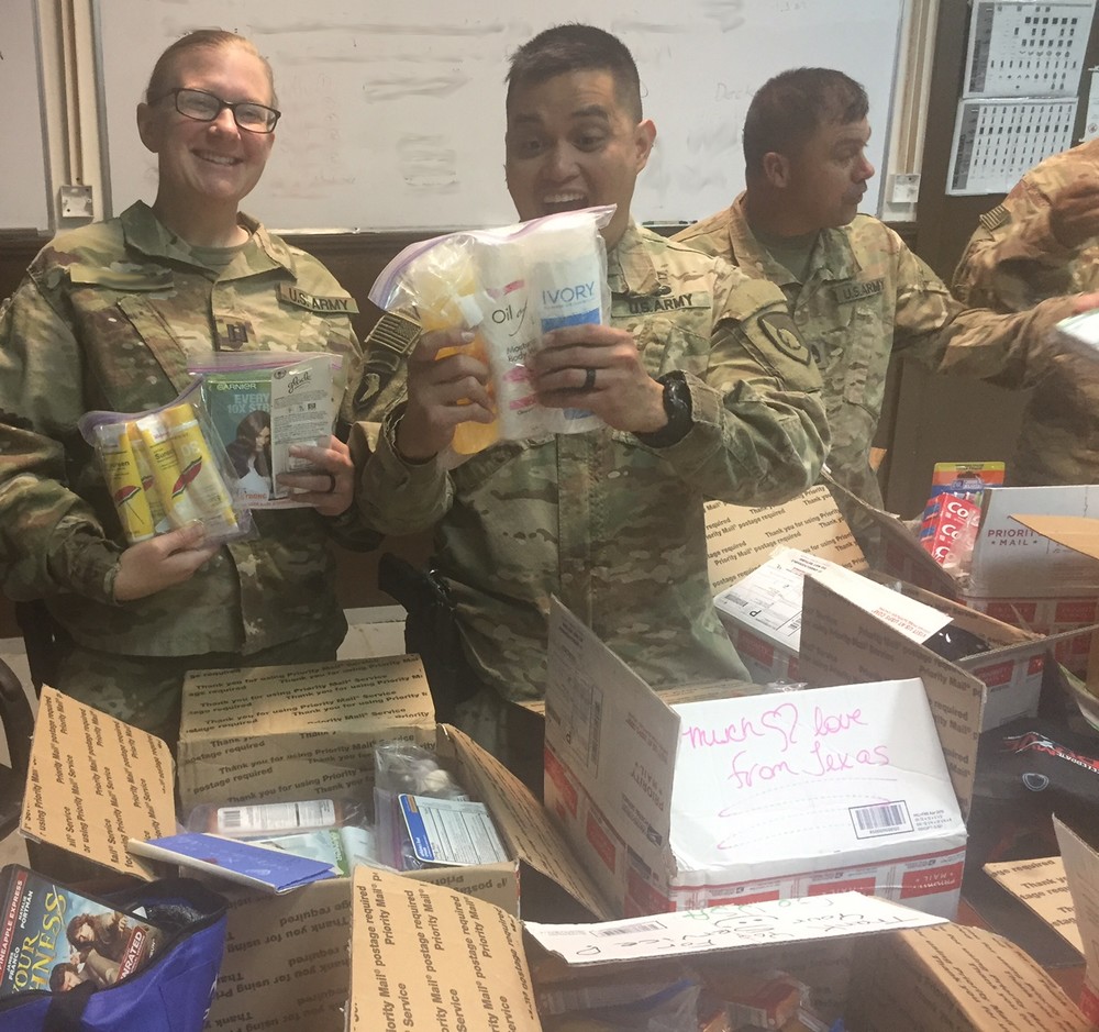 Care Packages for Soldiers: Soldiers in Iraq: Team had a great time ...