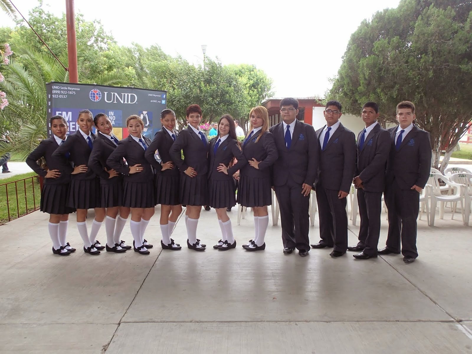 CBTIS 220: NUESTRA MISION ES: