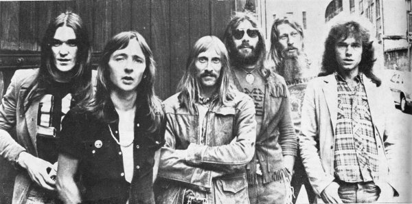 Blues Perişan: Hawkwind 50. yılını muhteşem bir konserle kutlayacak