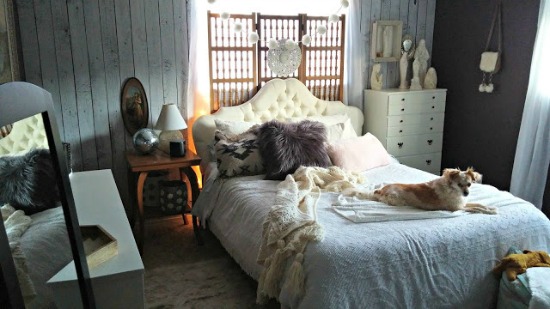 Some New Finds for My Bedroom - Little Vintage Cottage