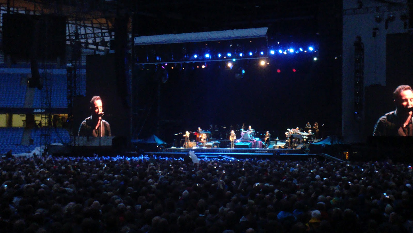 Life Is A Mixtape: Bruce Springsteen & The E Street Band @ Etihad Stadium