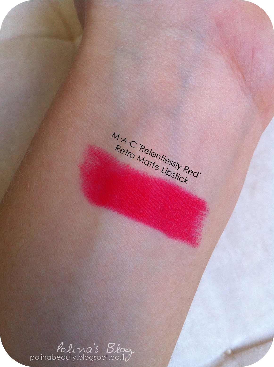 Polina's Blog: M·A·C 'Relentlessly Red' Retro Matte Lipstick