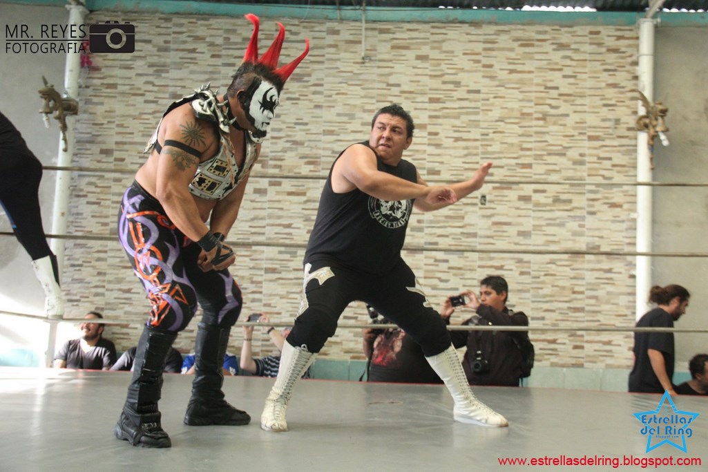 ESTRELLAS DEL RING.: Le salio lo FIERECILLA a Rossy Moreno y venció a ...