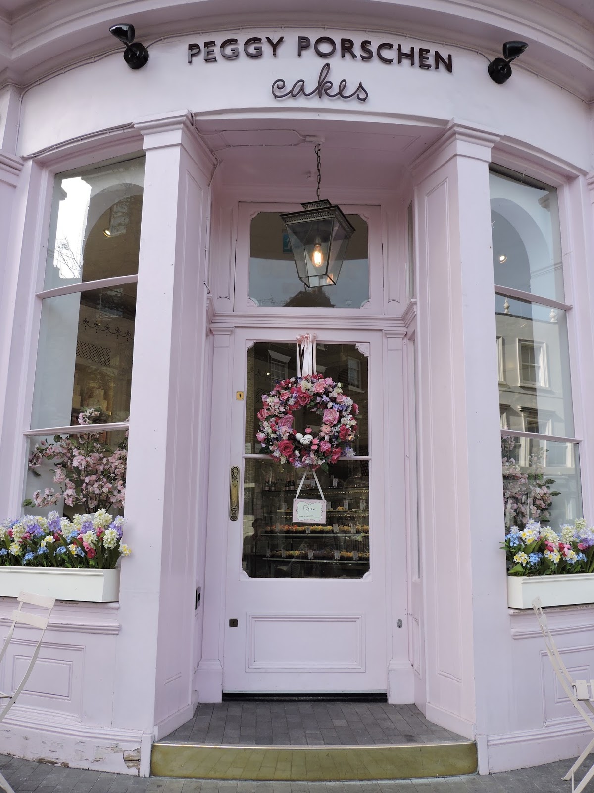 An Art-Inspired Morning At Peggy Porschen - London - Tainara's World